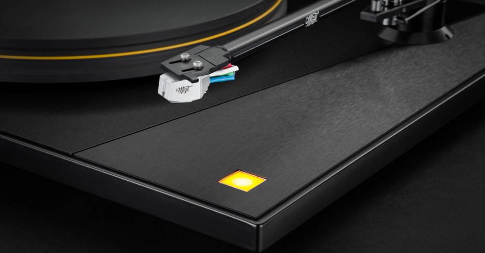 Best high-end turntables for 2025