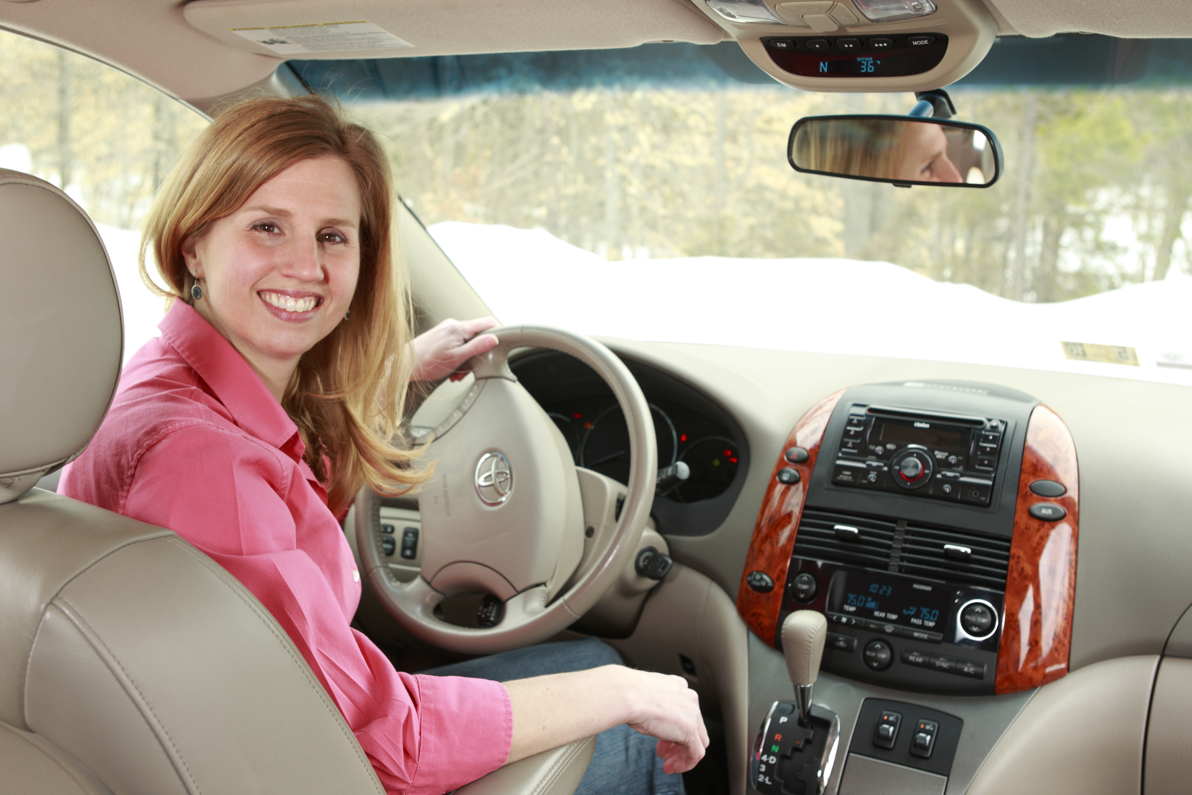 Sarah B's 2006 Toyota Sienna XLE