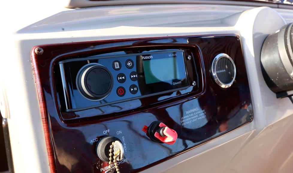 Installing a stereo system on a pontoon boat