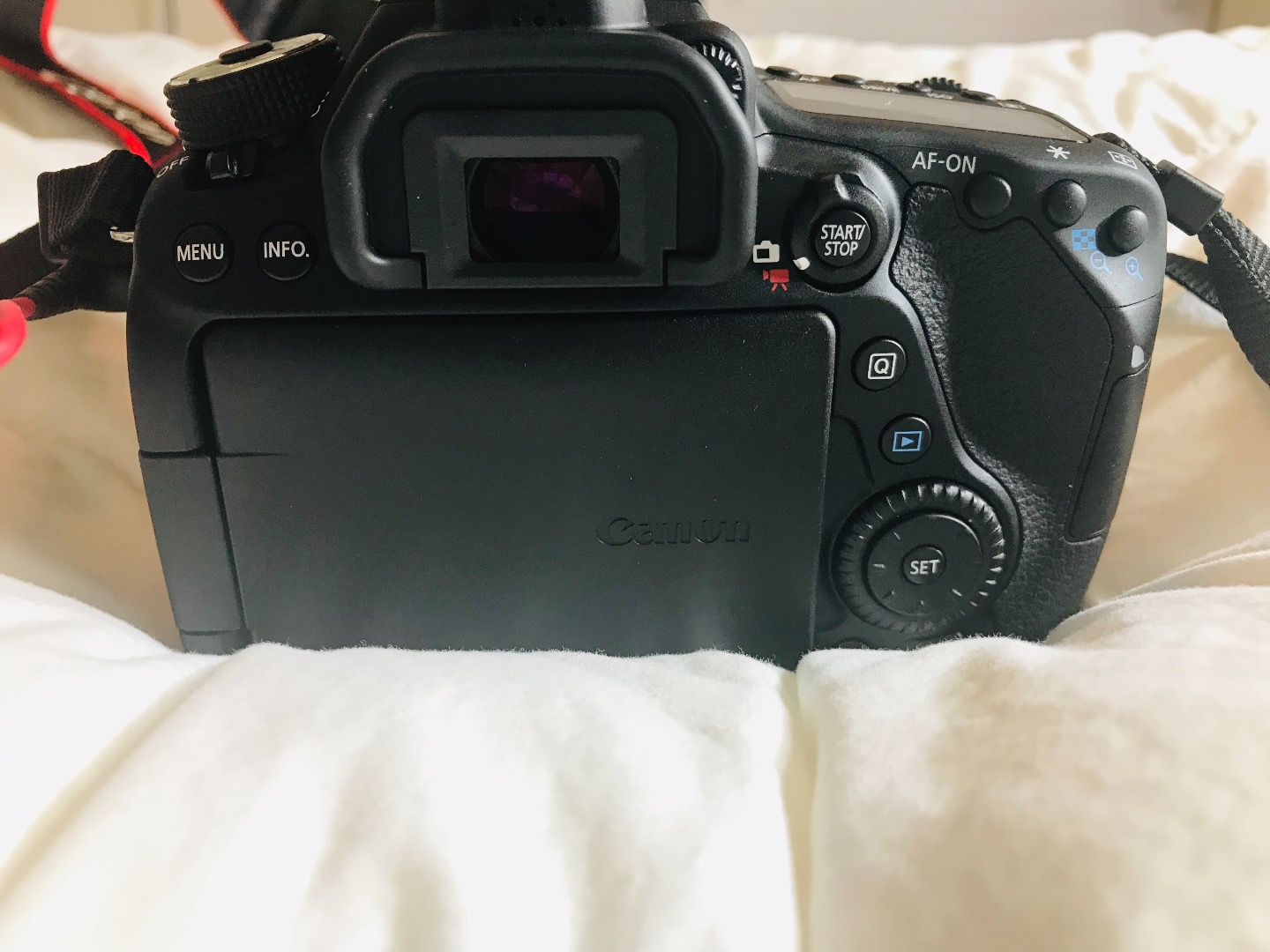 Customer Reviews: Canon EOS 80D Video Creator Kit 24.2-megapixel ...