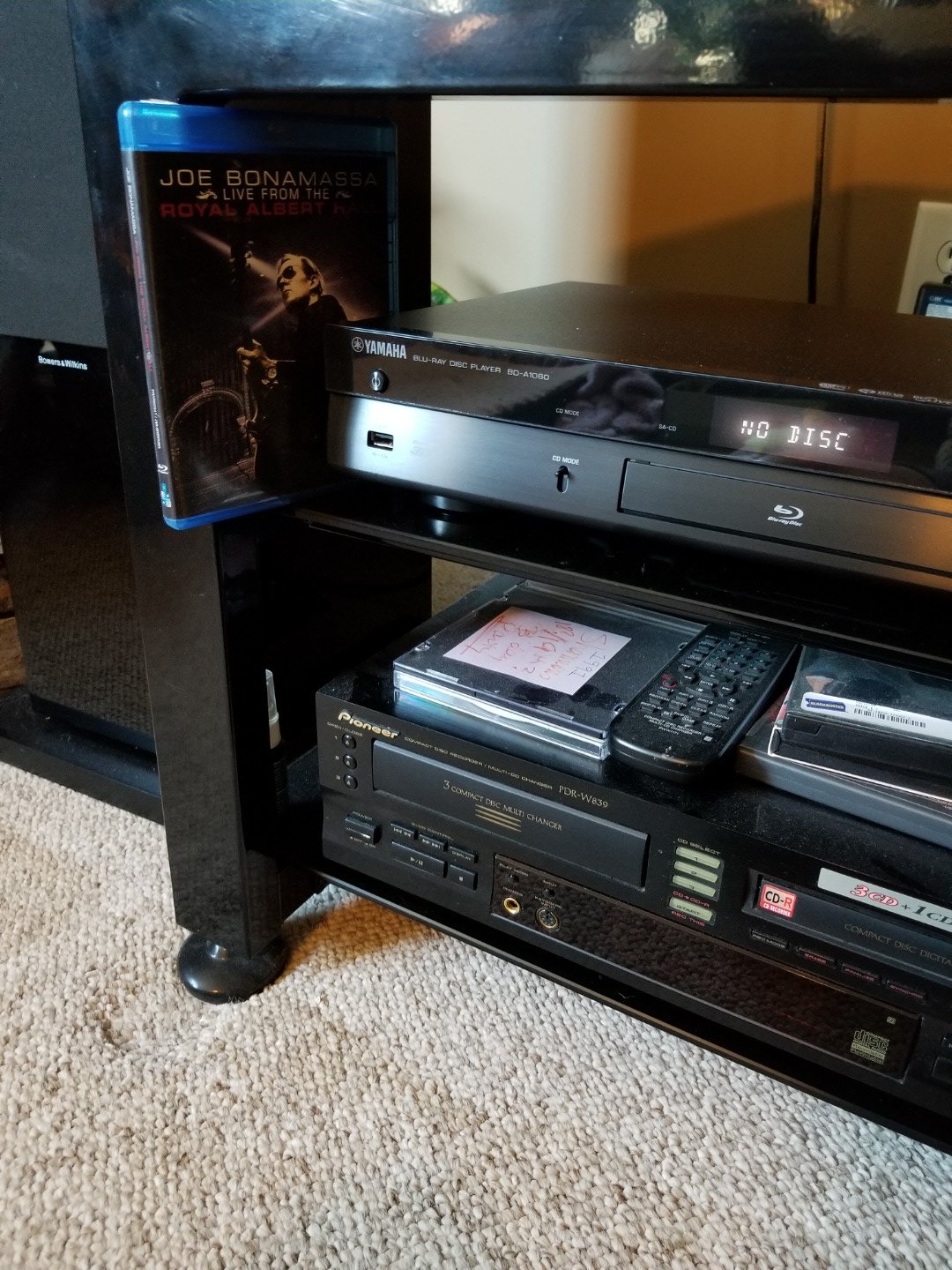 Customer Reviews: Yamaha AVENTAGE BD-A1060 3D Blu-ray player with Wi-Fi ...