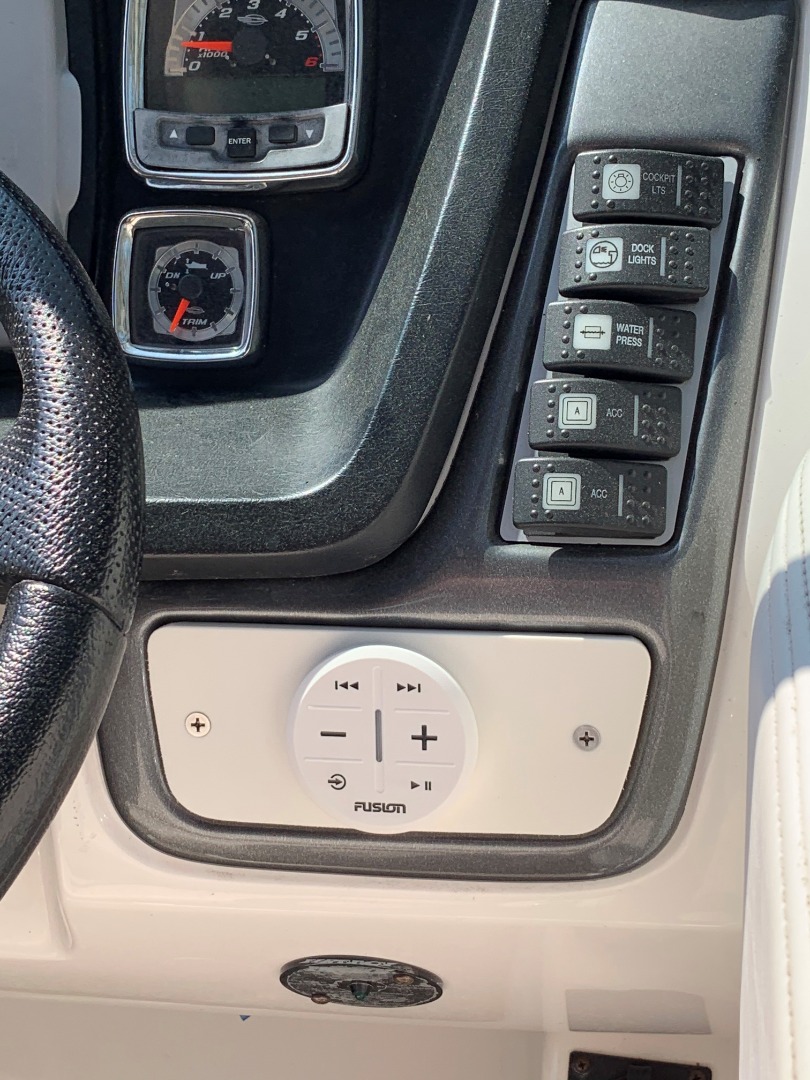 Customer Reviews: Fusion MS-ARX70W (White) Wireless marine stereo ...