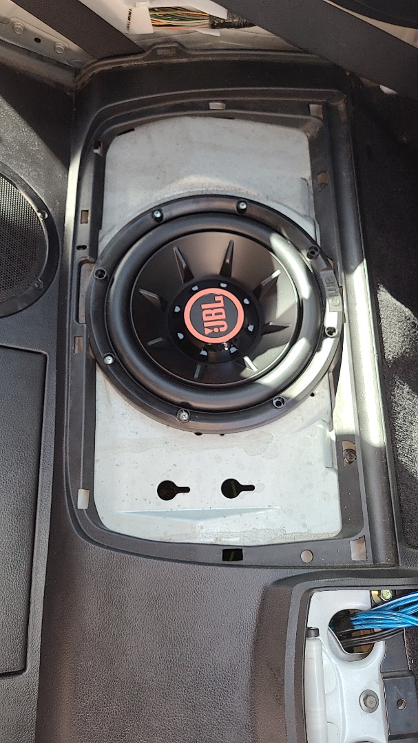 Customer Reviews: JBL Club 1024 10" component subwoofer with switchable ...