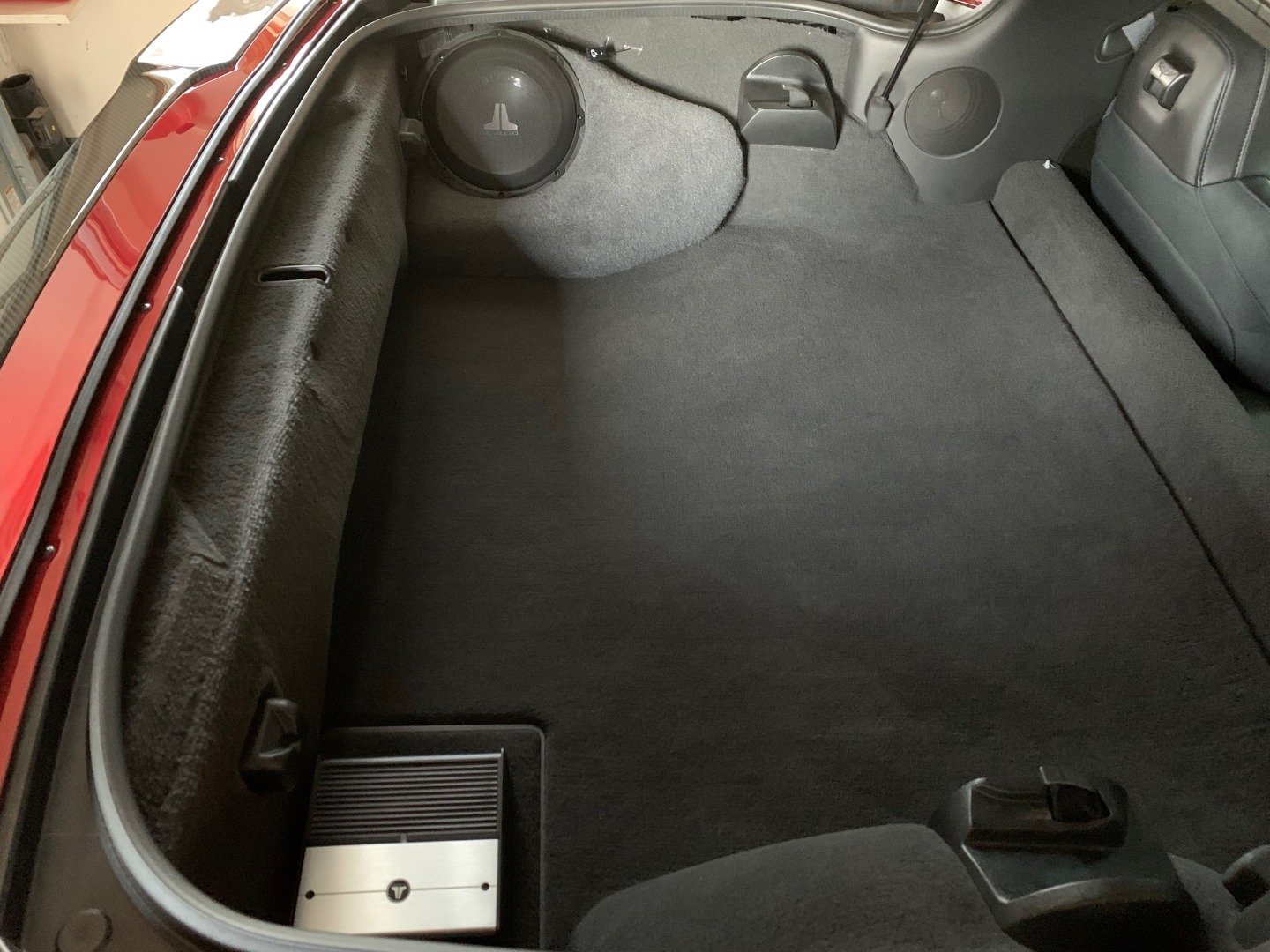 Customer Reviews: JL Audio Stealthbox® Custom-fit fiberglass enclosure ...