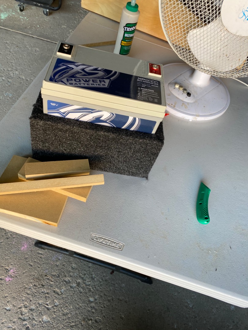 Customer Reviews: XS Power XP2000 Supplemental 12-volt battery for car ...