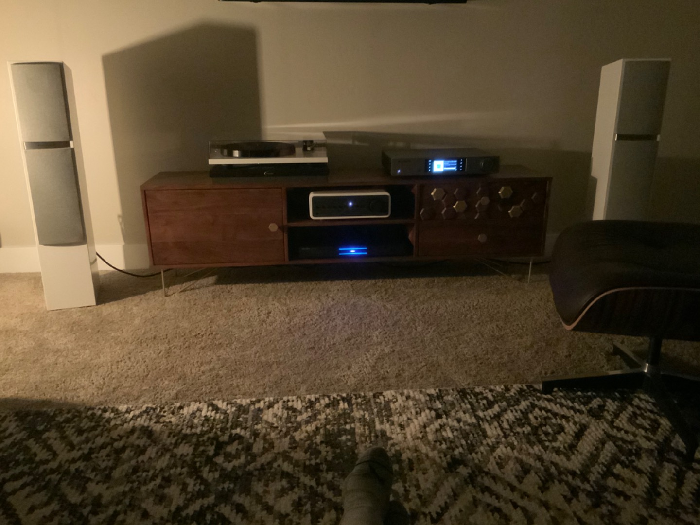 Customer Reviews: Quad Vena II (Hi-Gloss White) Stereo integrated ...
