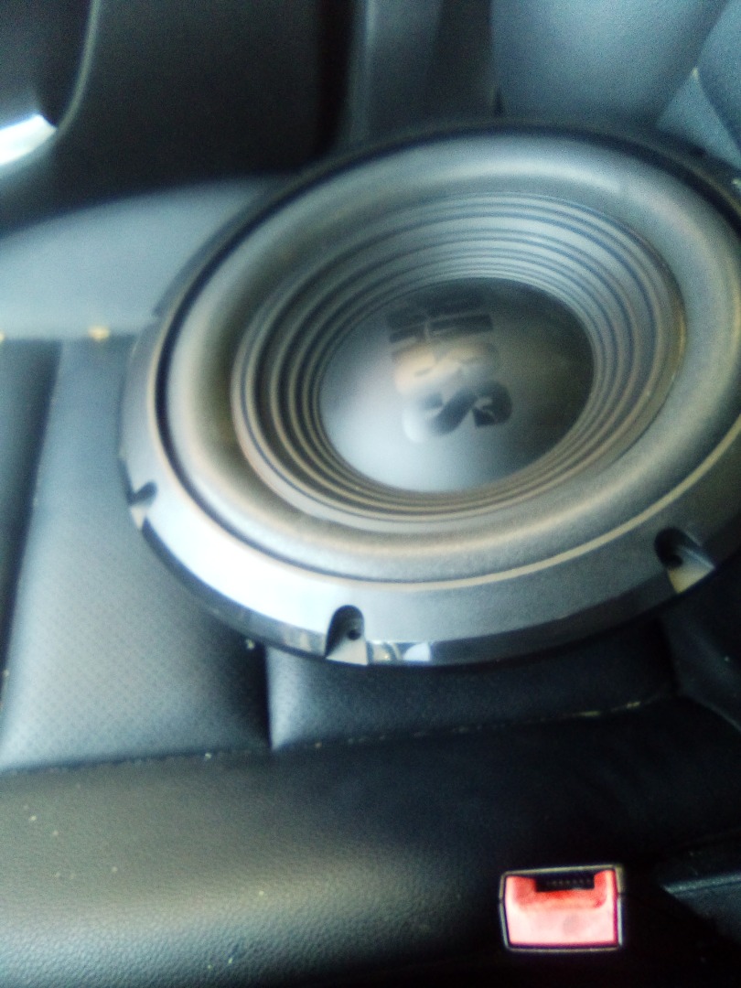 Customer Reviews: Alpine W12S4 BassLine Series 12" 4-ohm subwoofer at ...