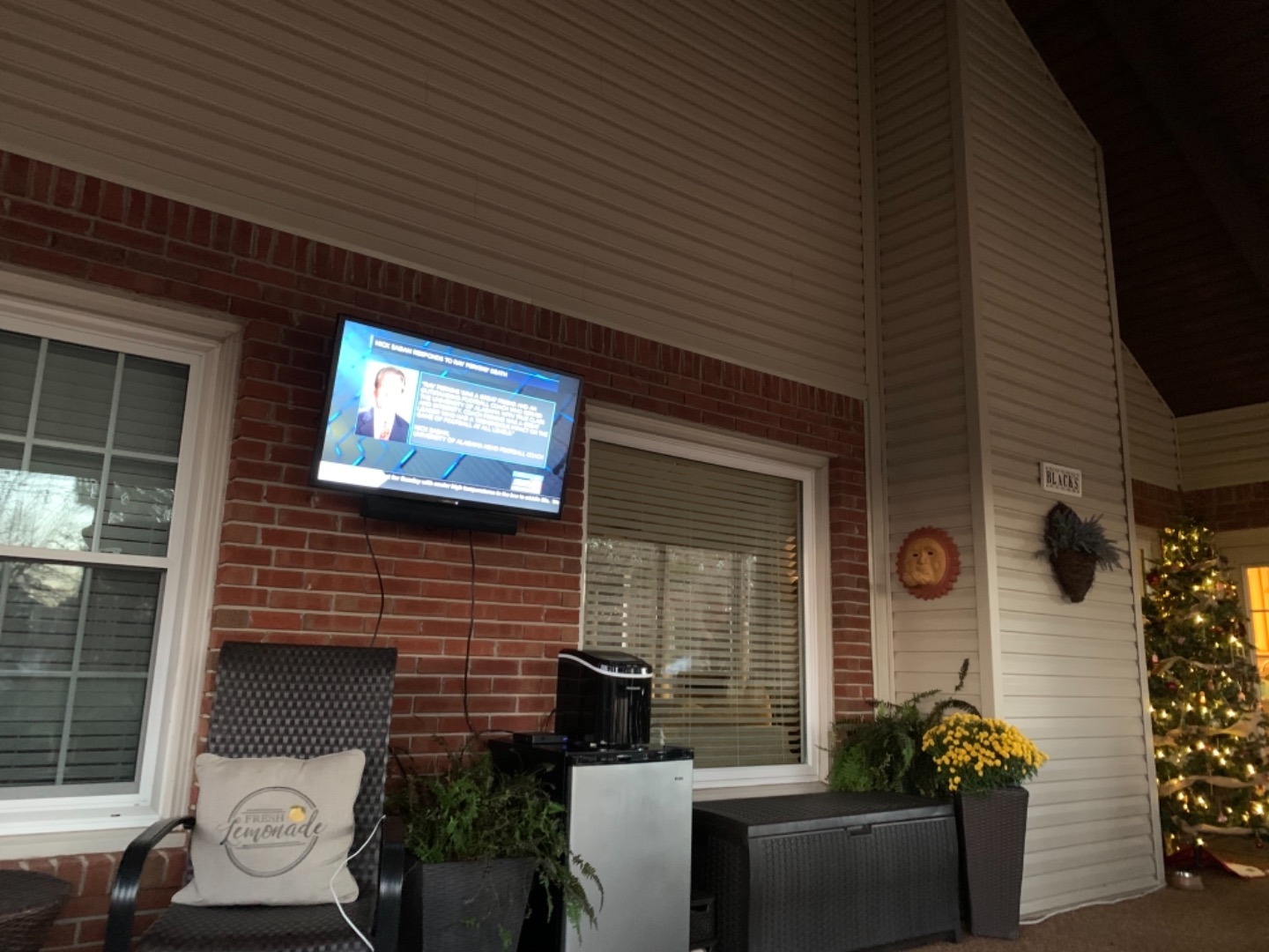 Customer Reviews: SunBrite™ SB-V-43-4KHDR-BL 43" Veranda Series 4K ...