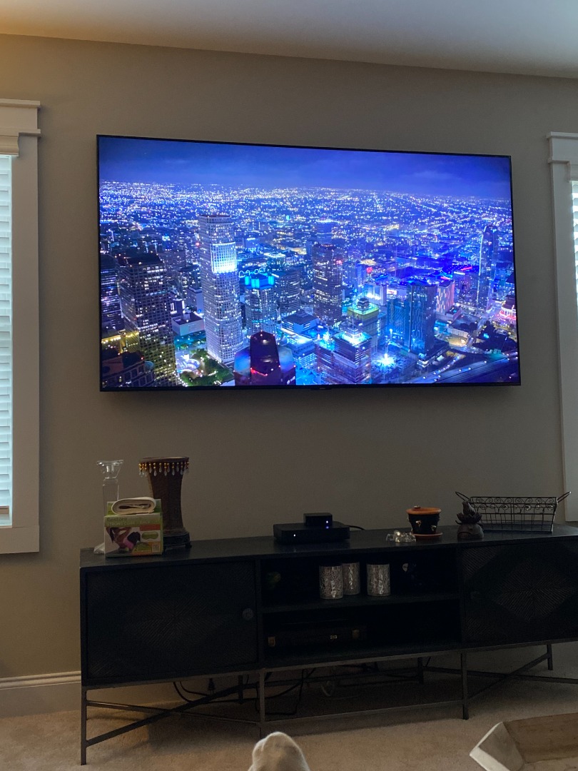 Customer Reviews: Samsung QN75Q90T 75" Q90T Smart QLED 4K UHD TV with HDR (2020) at Crutchfield