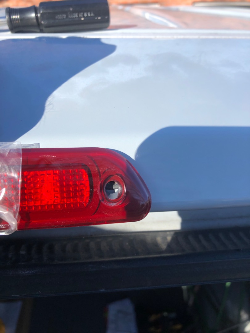 Customer Reviews: Crux CMB-18S Third brake light rear-view camera for select 2007-17 Mercedes ...