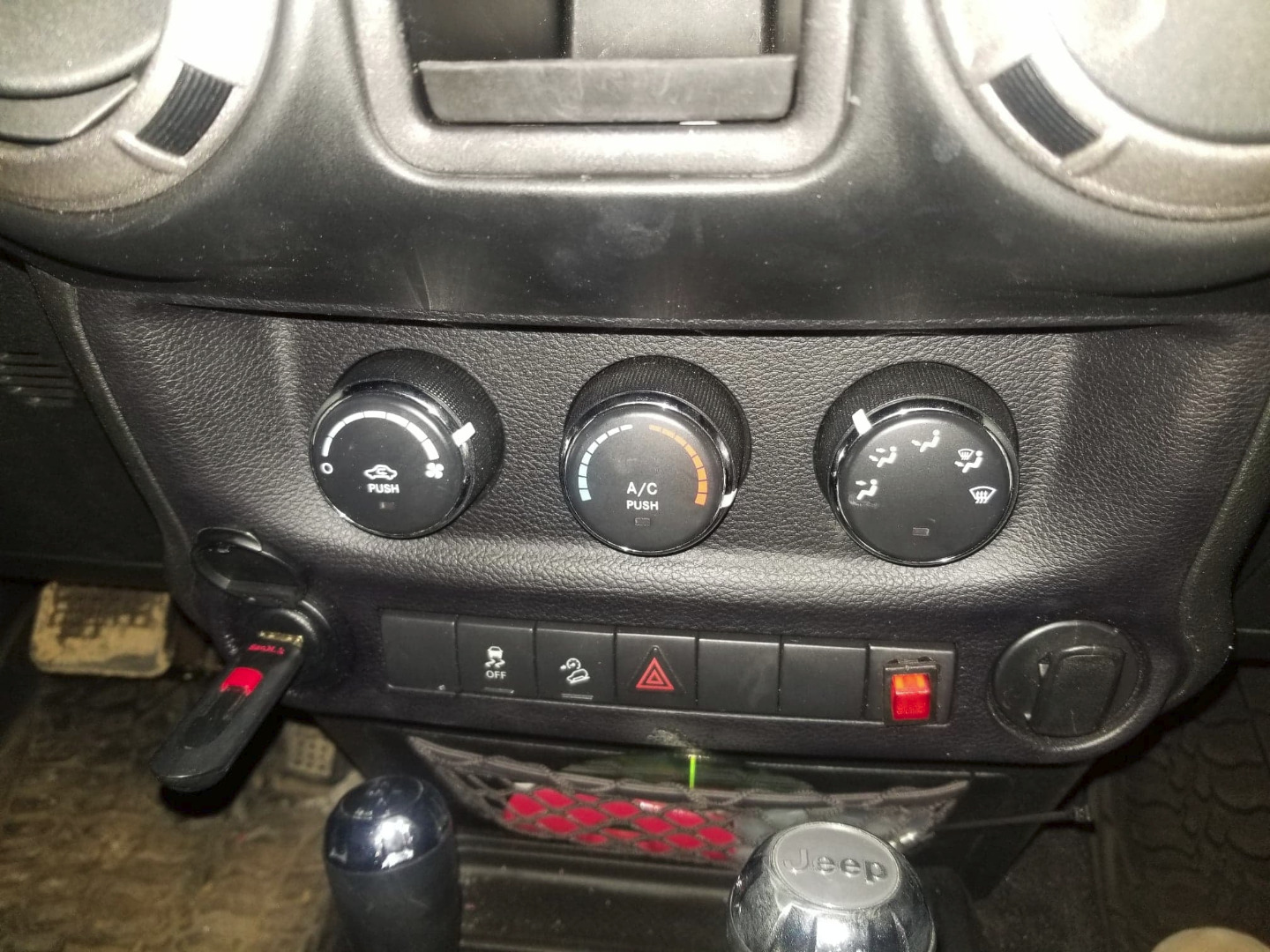 Customer Reviews: PAC USBDMA6 6' USB cable extension with dash mount ...