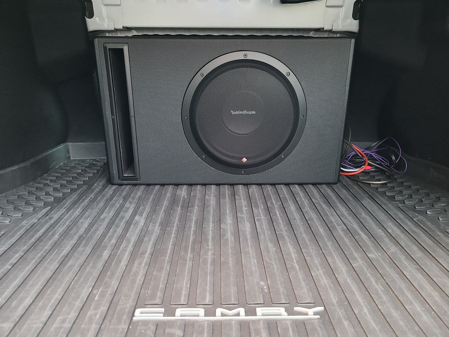 Customer Reviews: Rockford Fosgate P500-12P Punch powered subwoofer ...