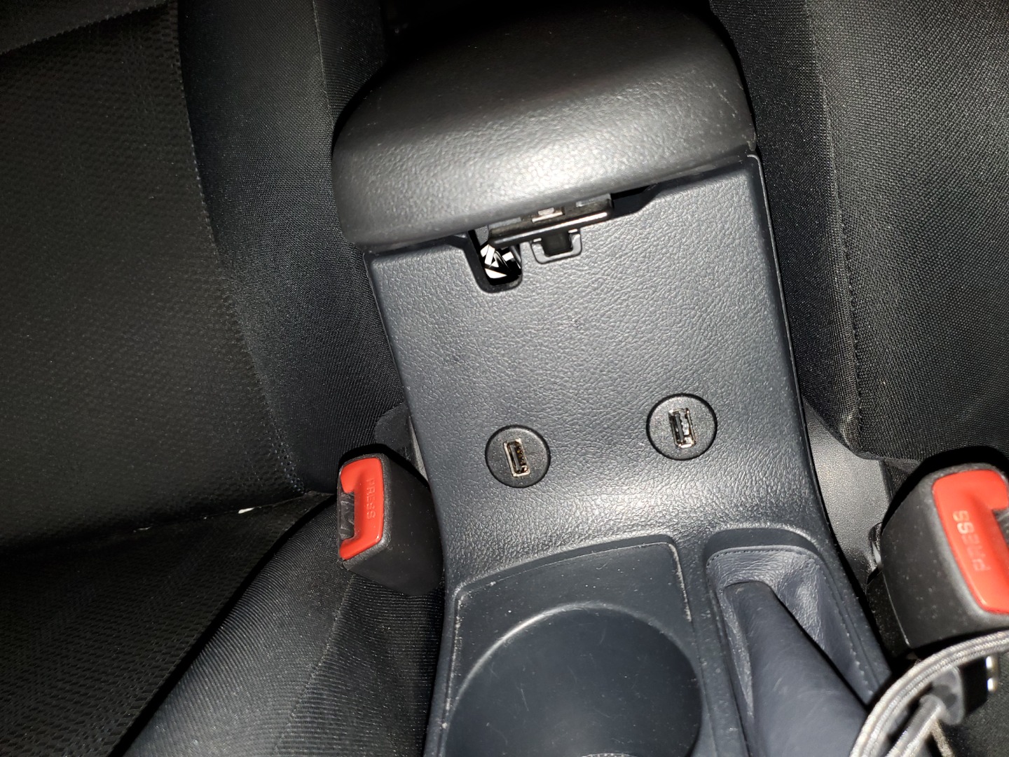 Customer Reviews: PAC USBDMA6 6' USB cable extension with dash mount ...