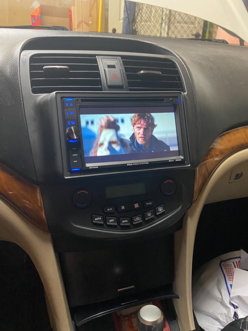 Customer Reviews Metra 99 7809B Dash and Wiring Kit Matte Black Install and connect a new car stereo and retain heating and ventilation controls in 2004 08 Acura TSX models single or double DIN