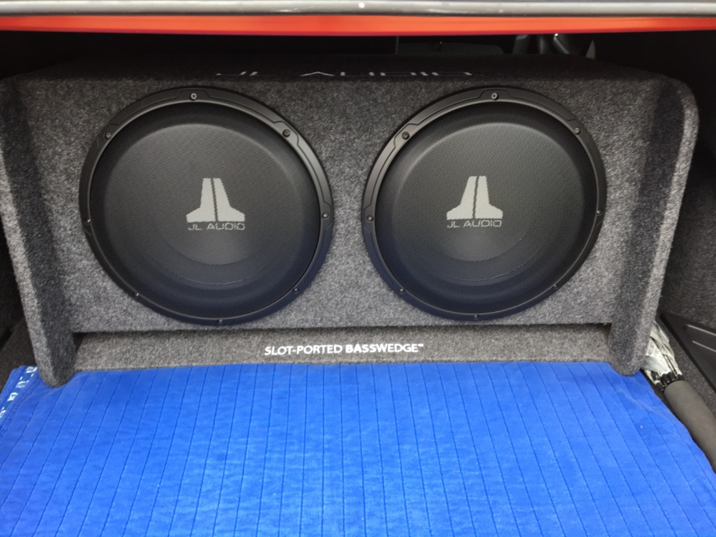 Customer Reviews: JL Audio SGRU-12 Grille for 12" WX, WXv2, W0v2, W0v3 ...