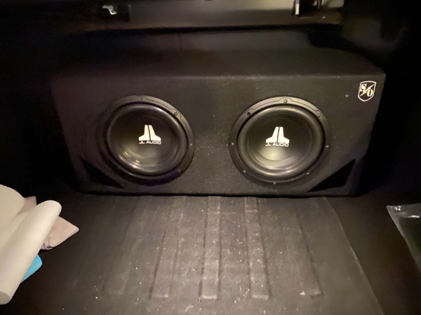 Customer Reviews: JL Audio 10W0v3-4 W0v3 Series 10" 4-ohm subwoofer at ...
