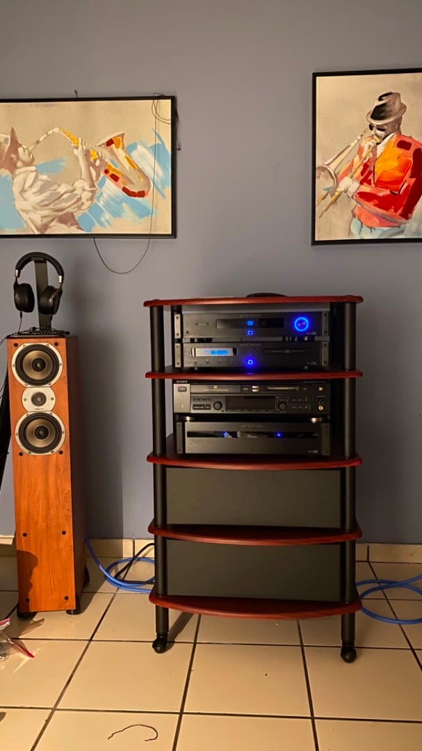 Customer Reviews: Pangea Audio Vulcan Audio Rack (Rosenut/Black Posts ...