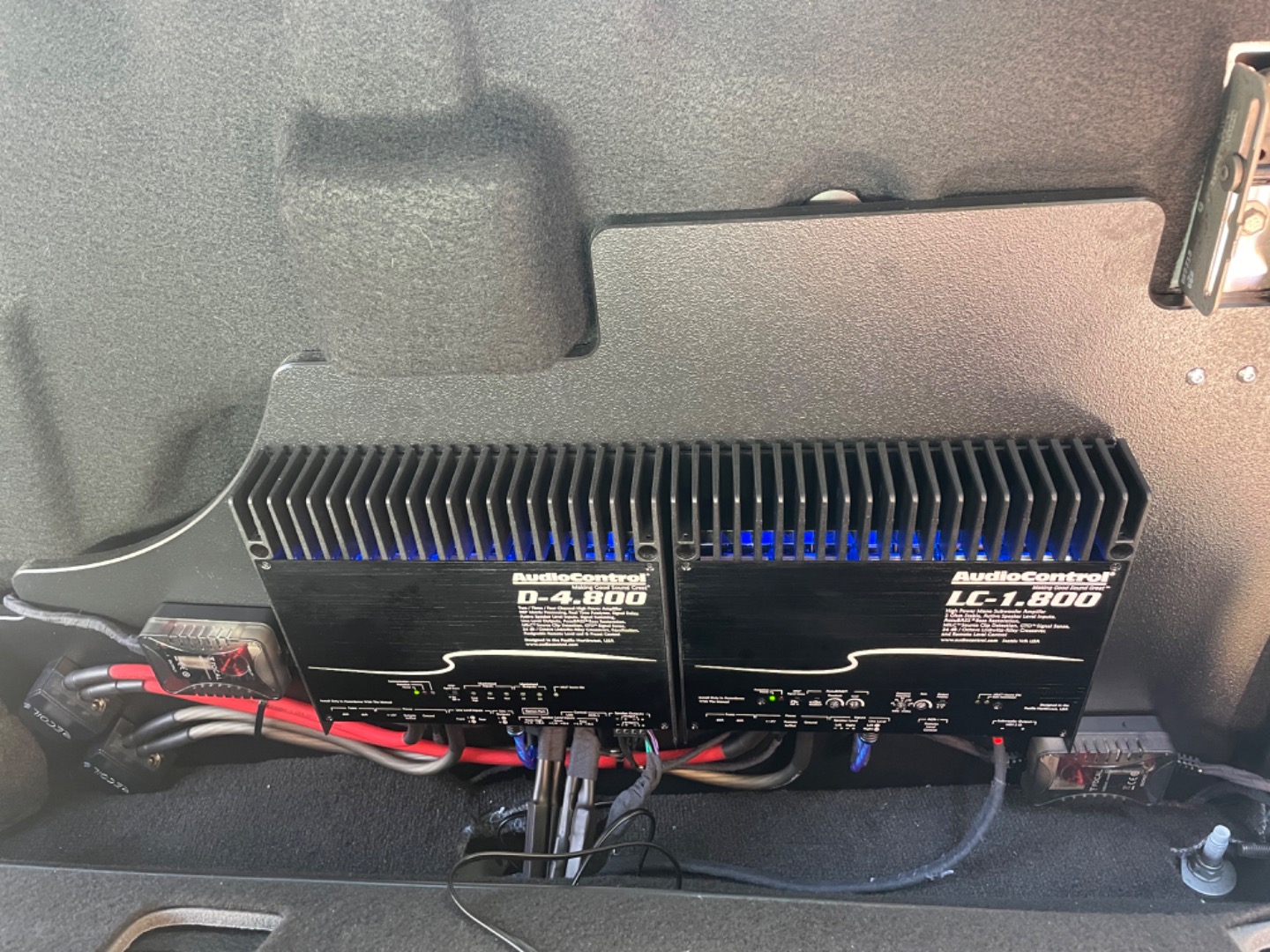 Customer Reviews: AudioControl LC-1.800 Mono subwoofer amplifier — 800 ...