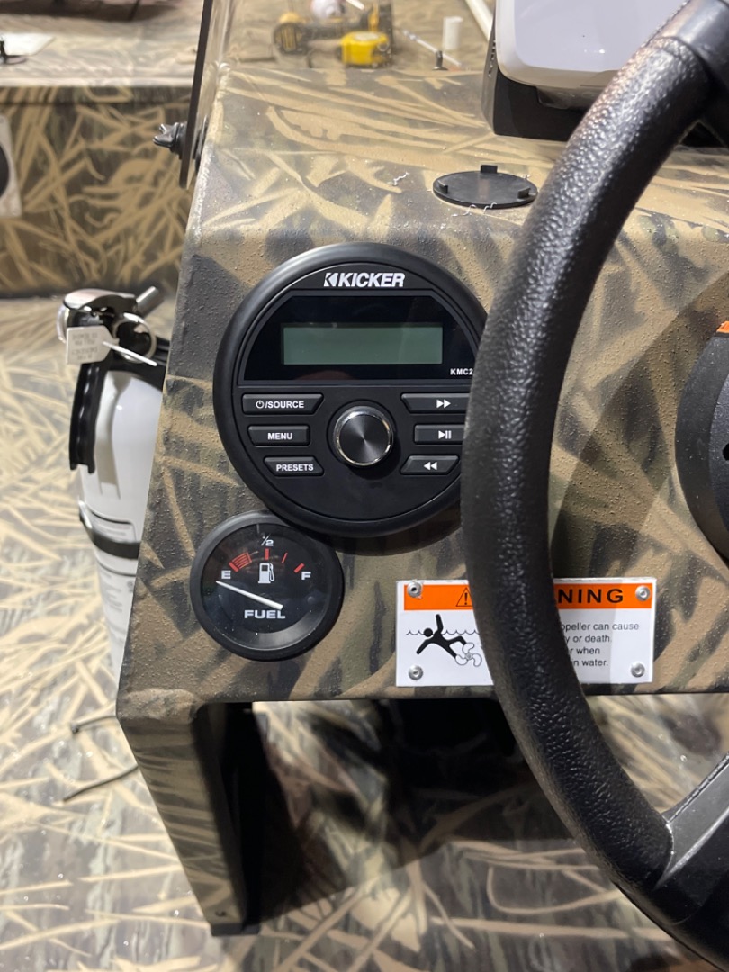 Customer Reviews: Kicker 46KMC2 Marine digital media receiver at ...