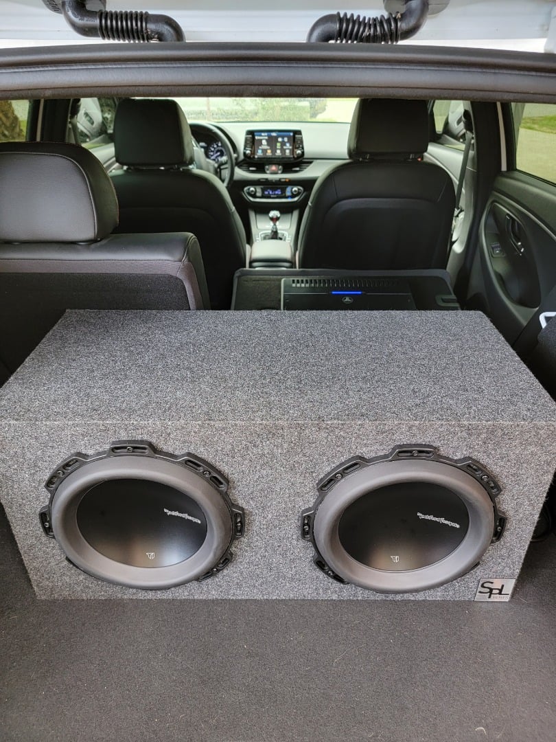 Customer Reviews: SPL Boxes SB210 Dual sealed 10" subwoofer enclosure ...