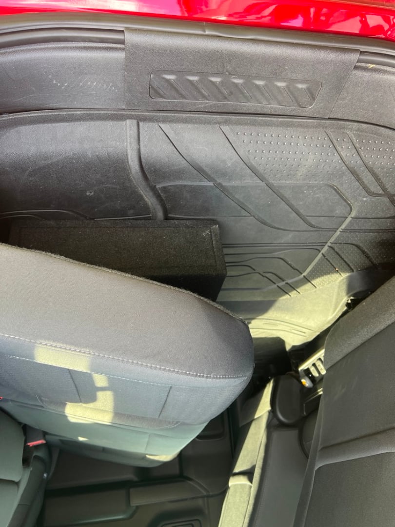 Customer Reviews: JL Audio CS112LG-TW3 Sealed PowerWedge™ enclosure ...