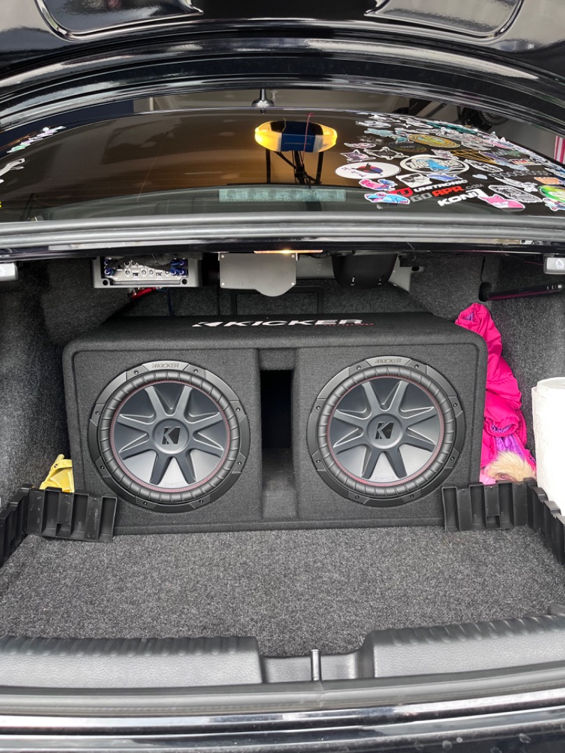 Customer Reviews: Kicker 48DCVR122 CompVR Series ported enclosure with ...