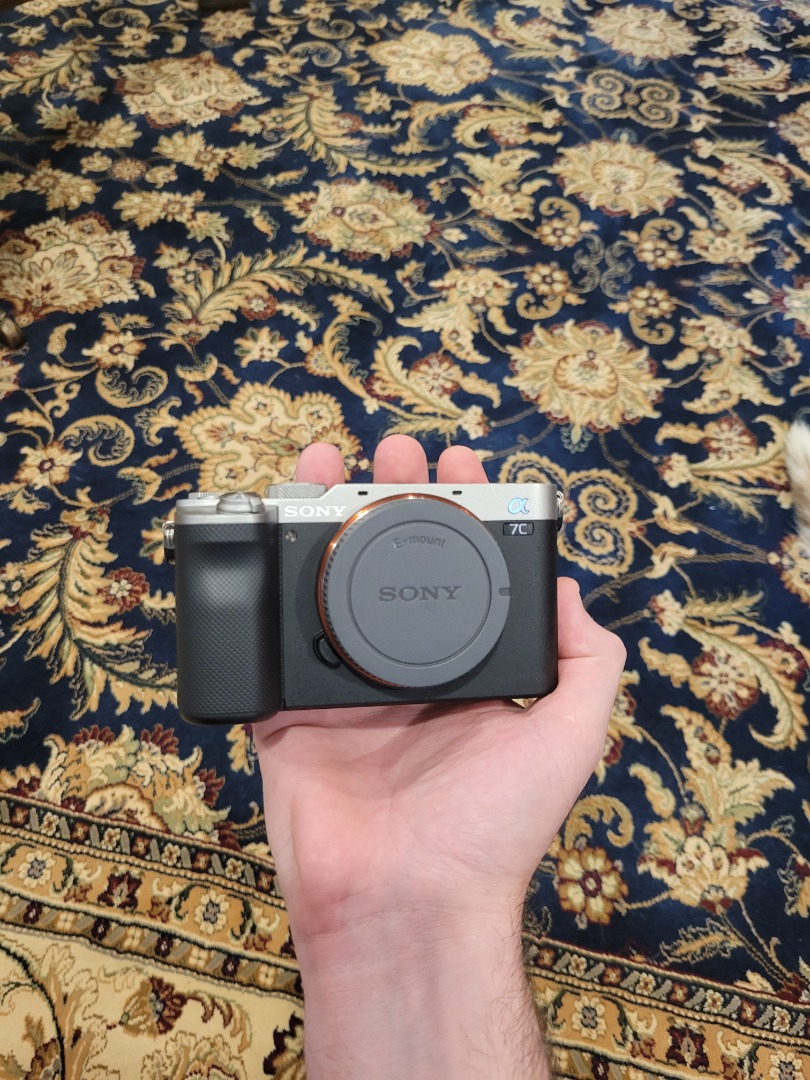 Customer Reviews: Sony Alpha 7C (no lens included) (Silver) 24.2 ...