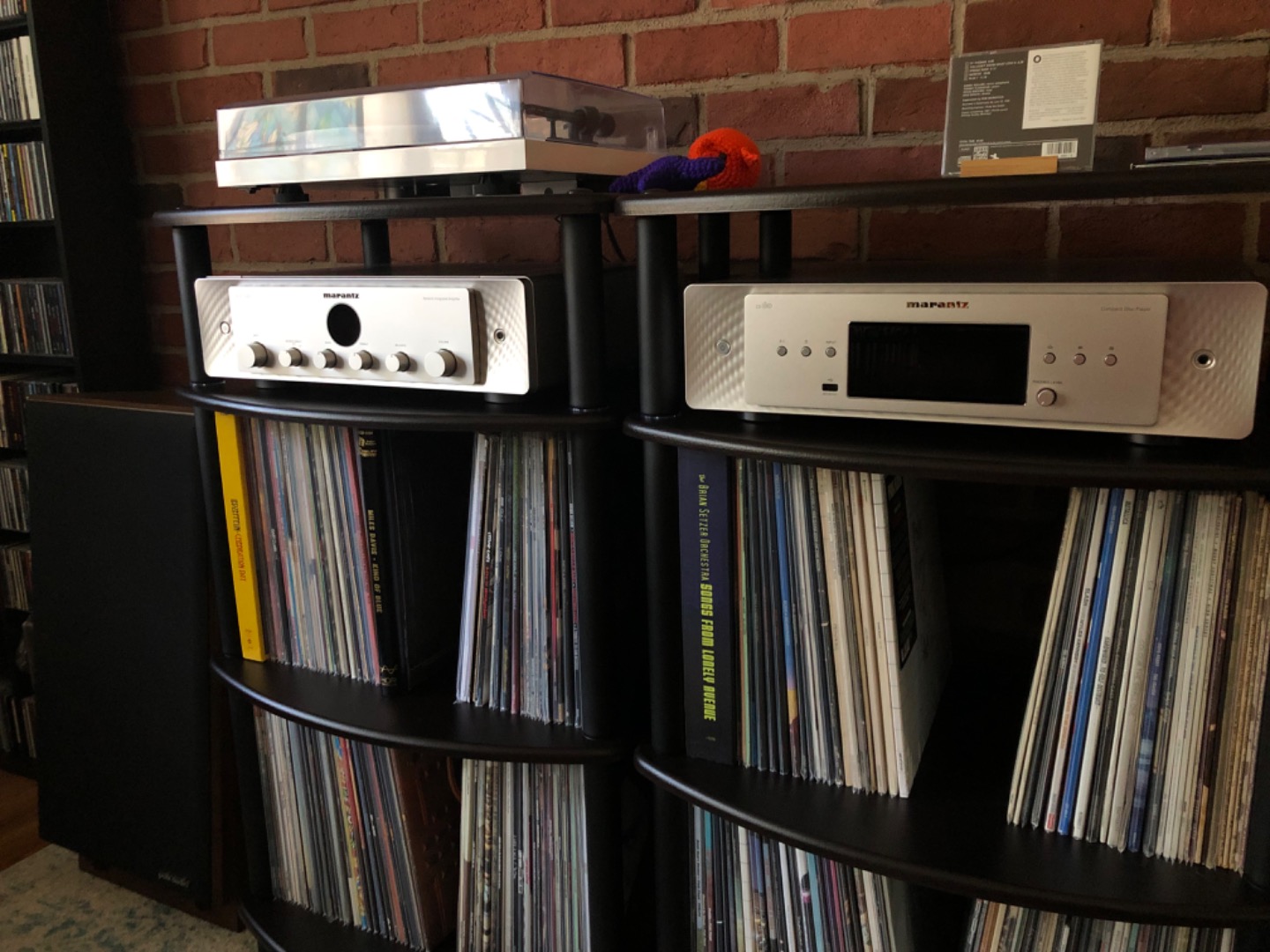 Customer Reviews: Marantz Model 40n (Silver/Gold) Integrated amplifier ...