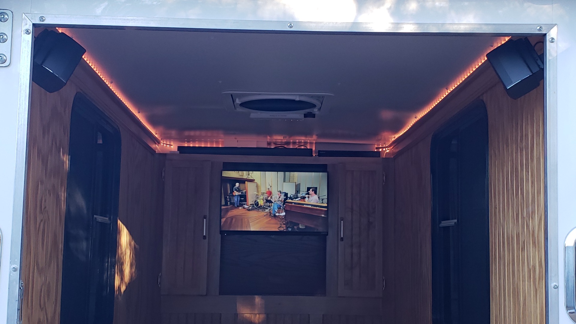 Customer Reviews: Bose Surround Speakers (Black) at Crutchfield