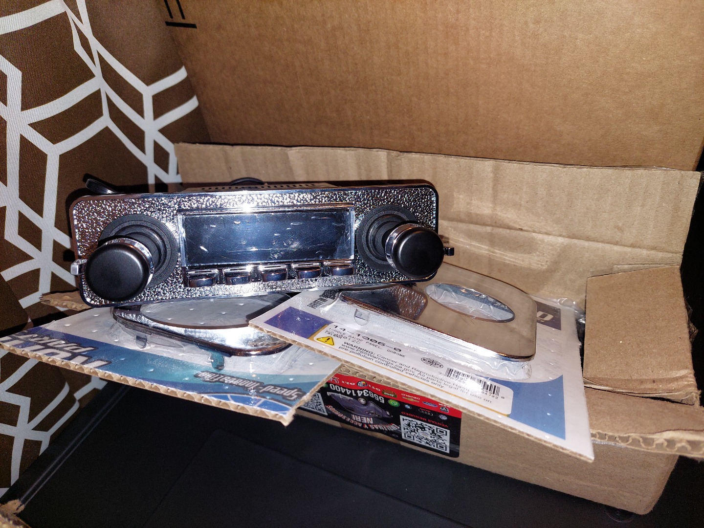 Customer Reviews: RetroSound 294-302 DIN Repair Kit (Chrome pebbled ...