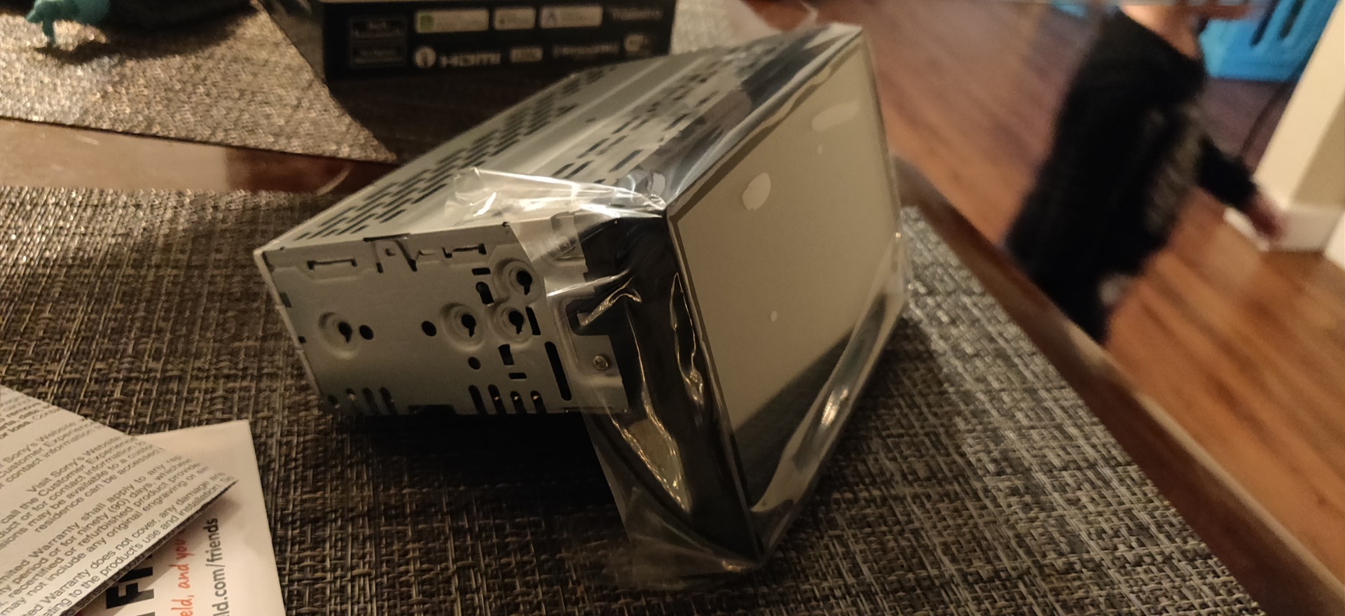 Customer Reviews: Sony XAV-AX6000 Digital multimedia receiver (does not ...