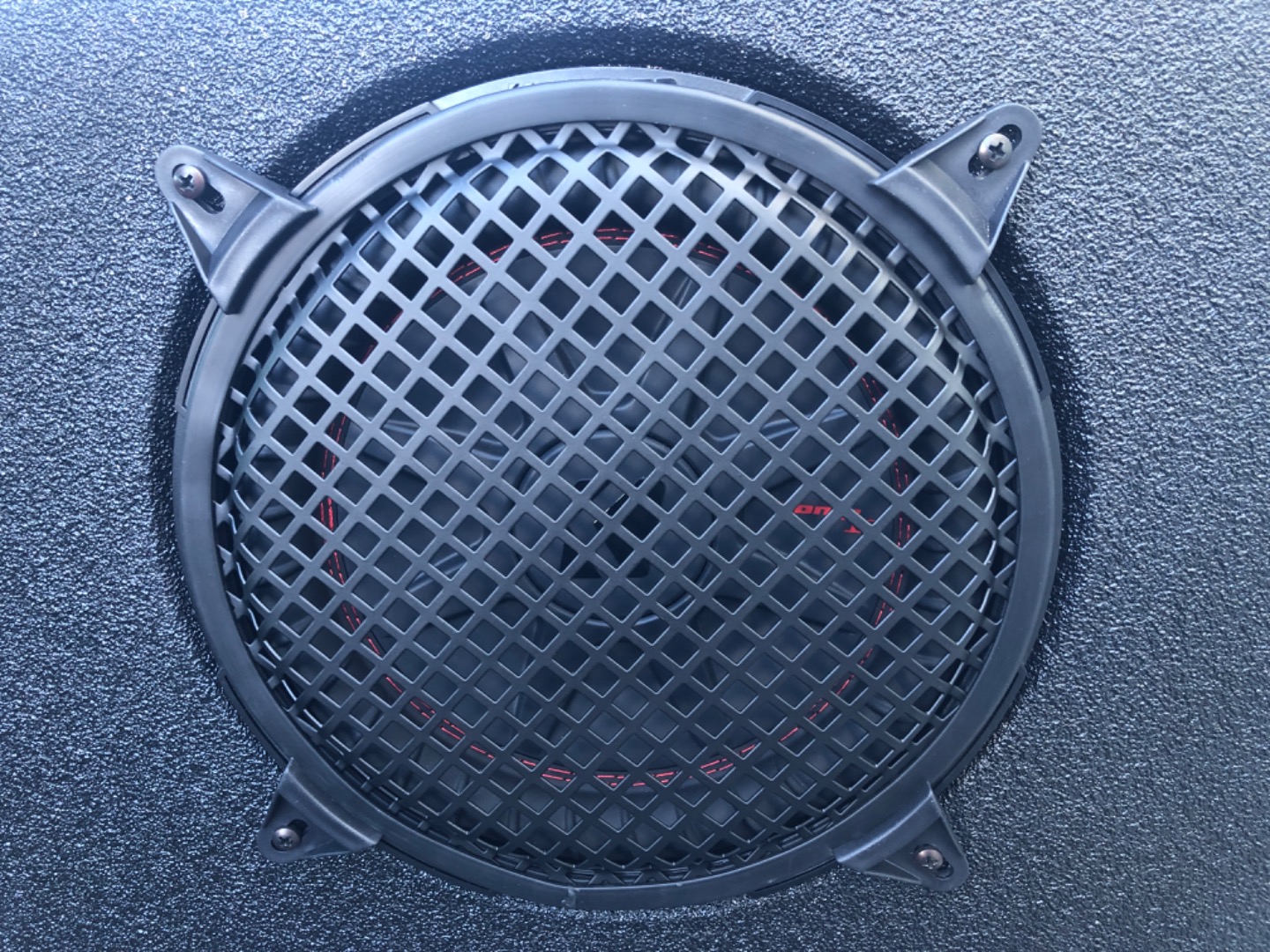 Customer Reviews: Subwoofer Grille (10" waffle style) Low-profile metal ...