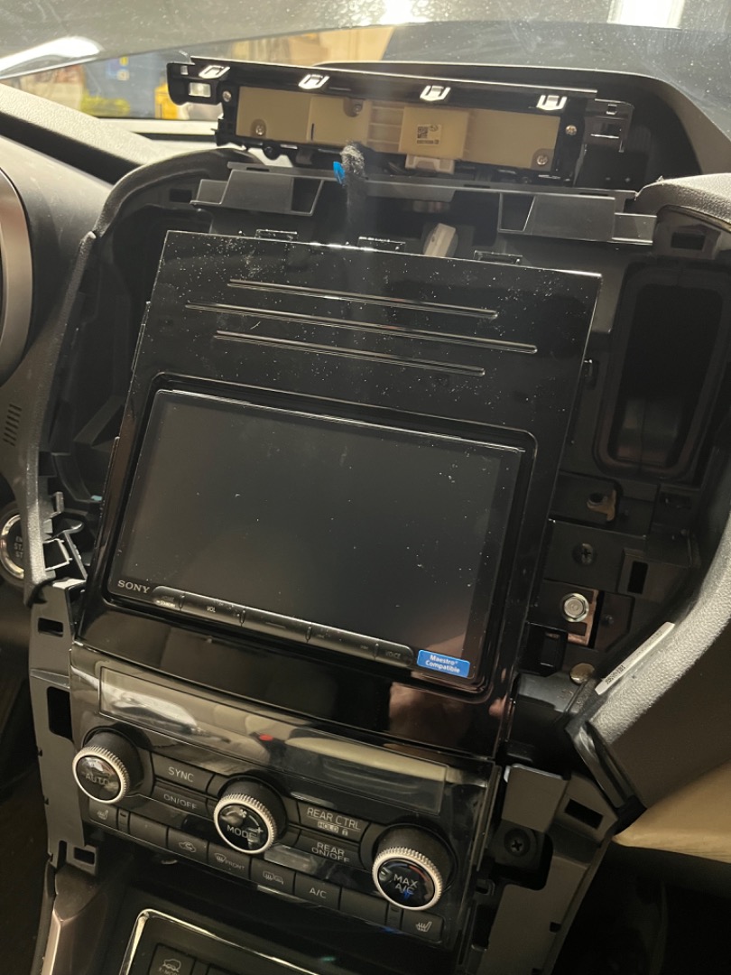 Customer Reviews: Sony XAV-AX6000 Digital multimedia receiver (does not ...