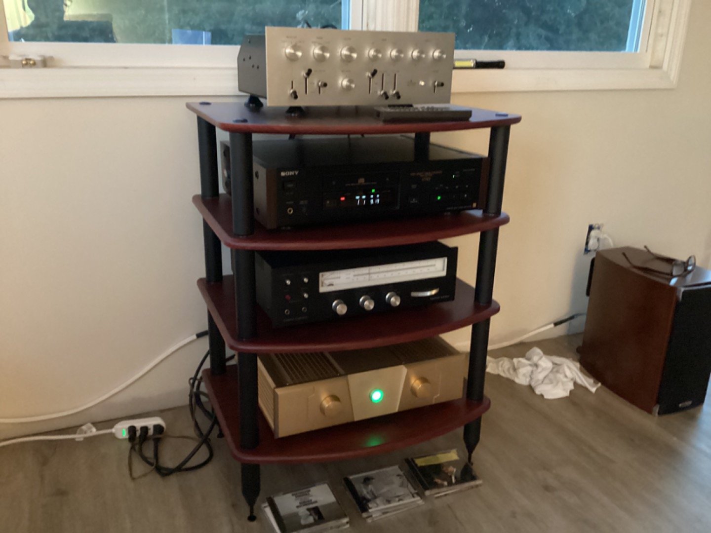 Customer Reviews: Pangea Audio Vulcan Audio Rack (Rosenut with Black ...