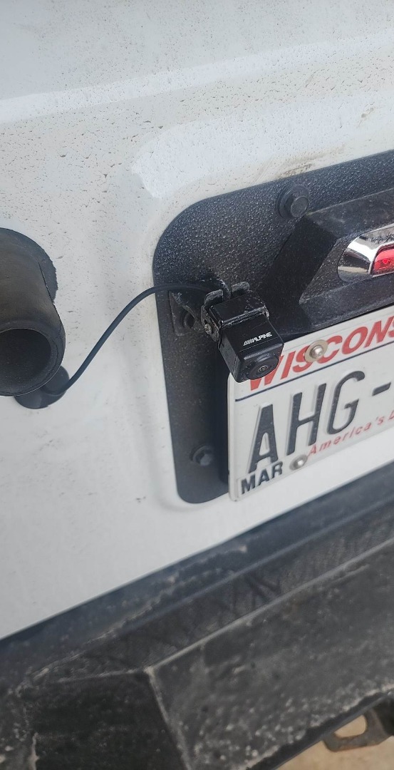 Customer Reviews: Alpine KCX-CAM1 Composite RCA camera adapter for use ...