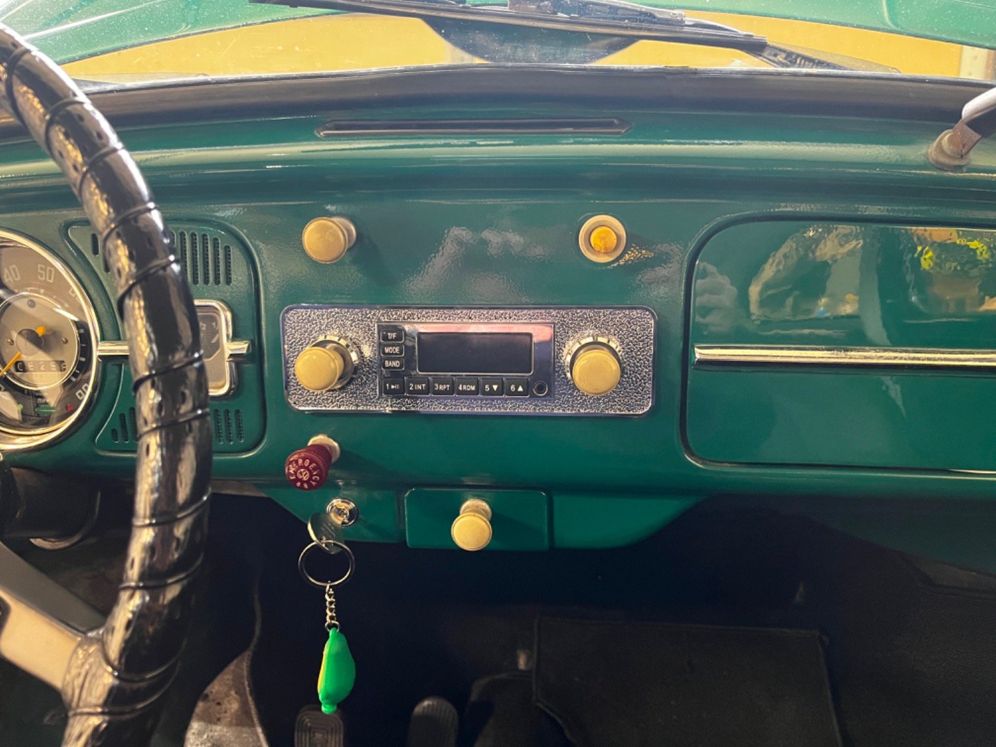 Customer Reviews: RetroSound 294-302 DIN Repair Kit (Chrome pebbled ...