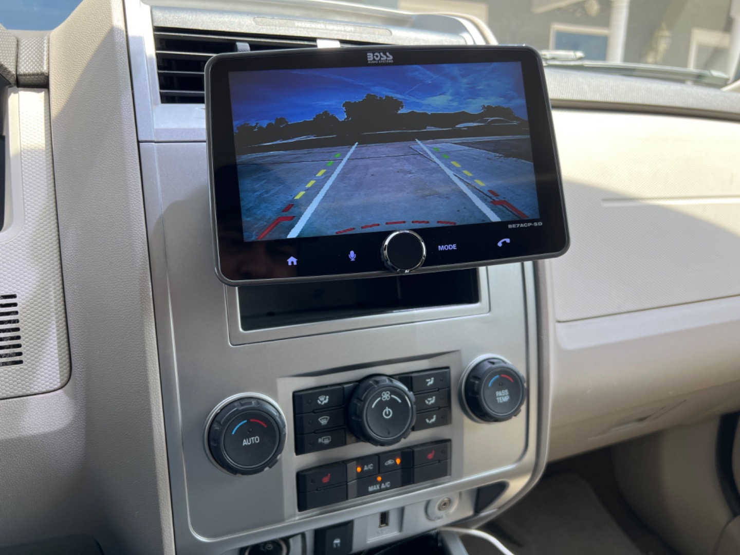 Customer Reviews: BOSS Audio BE7ACP-SD Digital multimedia receiver with ...