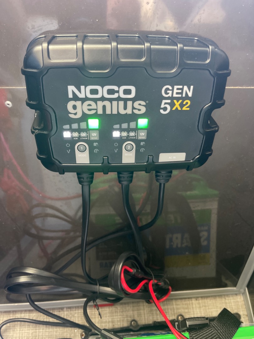Customer Reviews: NOCO GEN5X2 GEN series 2-Bank Onboard 12-volt Battery ...
