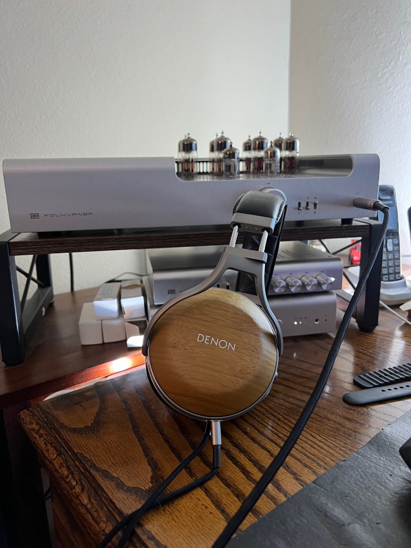 Customer Reviews: Denon AH-D9200 Over-ear bamboo headphones at Crutchfield