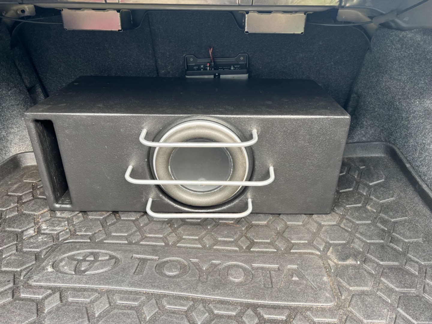 Customer Reviews: JL Audio SGR-10W7-ROD-RP Grille rods for 10" W7 ...