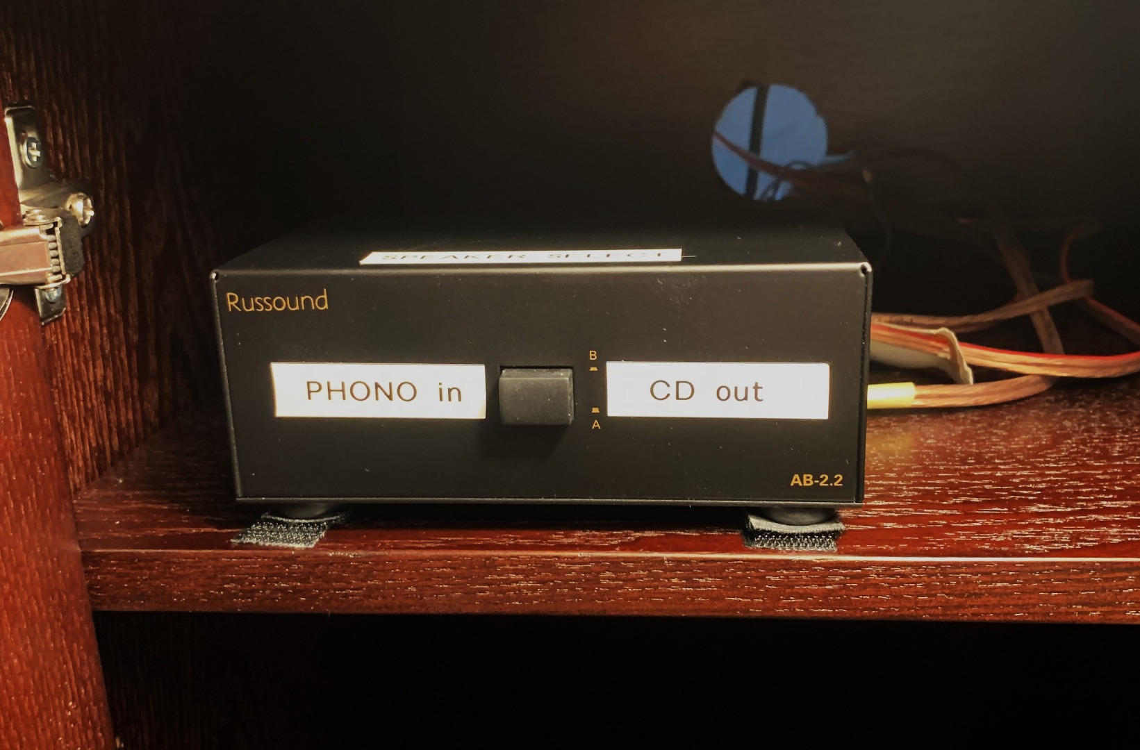 Customer Reviews: Russound AB-2.2 Tabletop A/B selector at Crutchfield