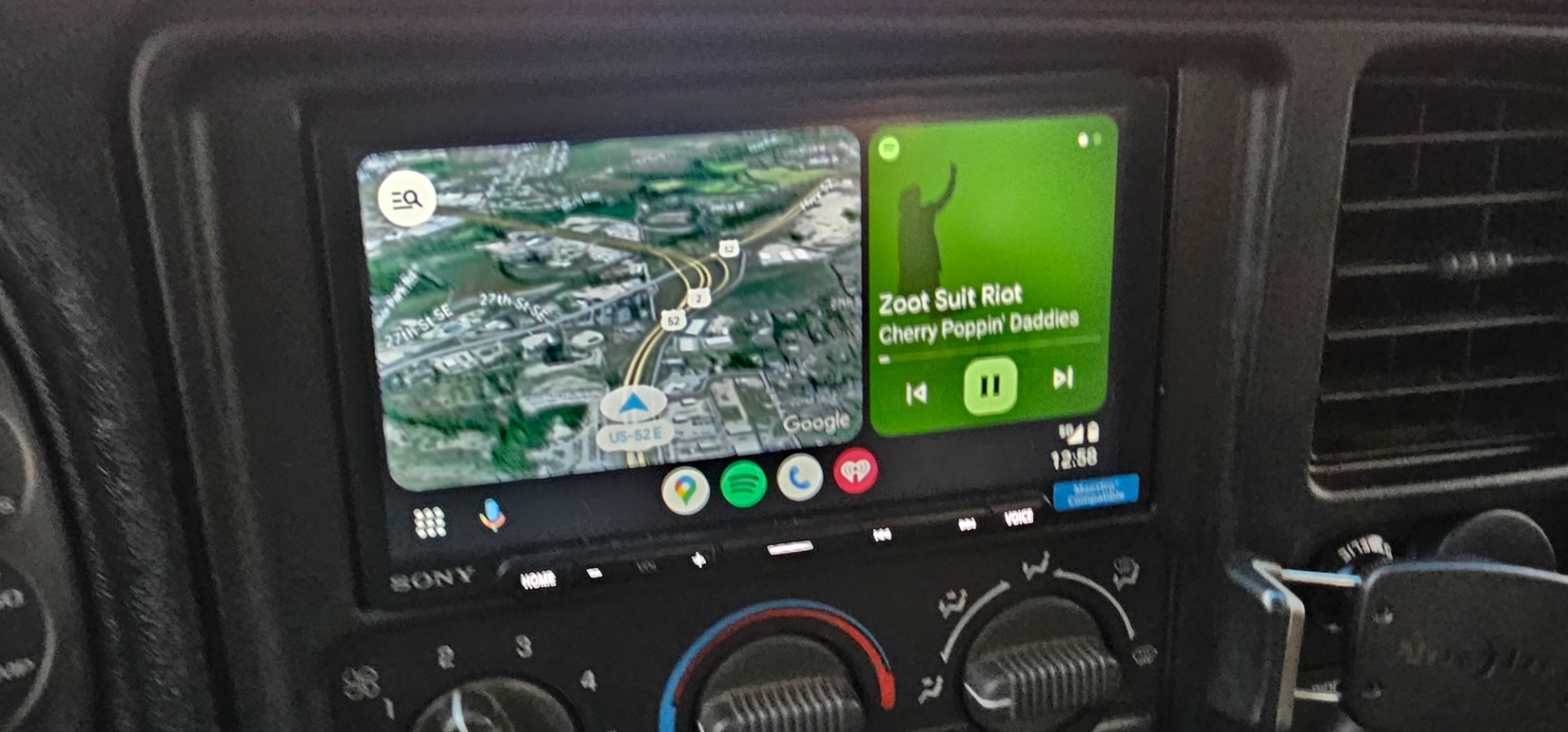 Customer Reviews: Sony XAV-AX6000 Digital multimedia receiver at ...