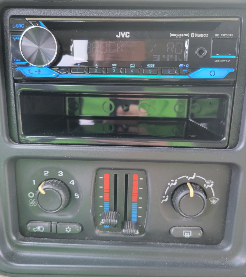 Customer Reviews: JVC KD-T920BTS CD receiver at Crutchfield