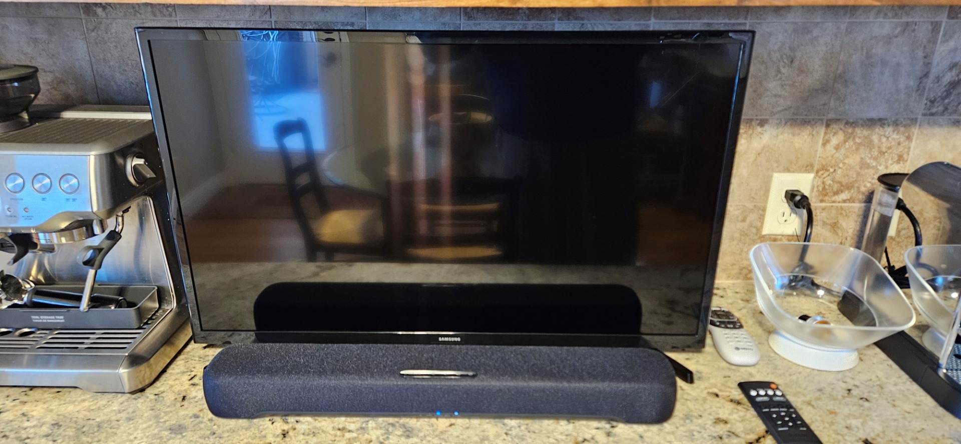 Customer Reviews: Yamaha SR-C30A Powered 2.1-channel sound bar and ...