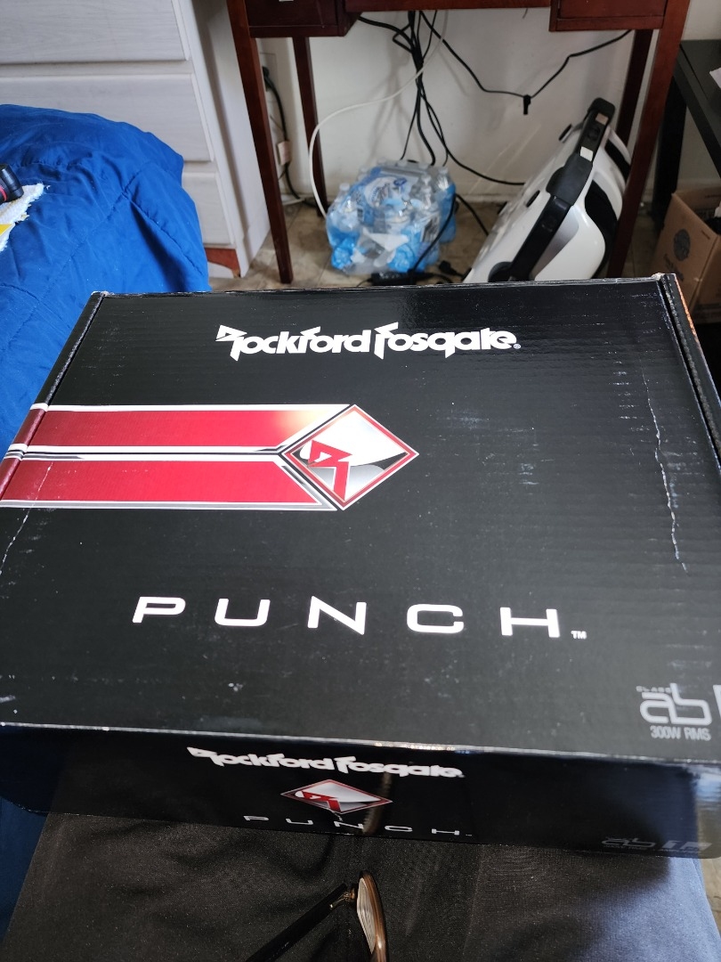 Customer Reviews: Rockford Fosgate Punch P300X1 Mono amplifier — 300 ...