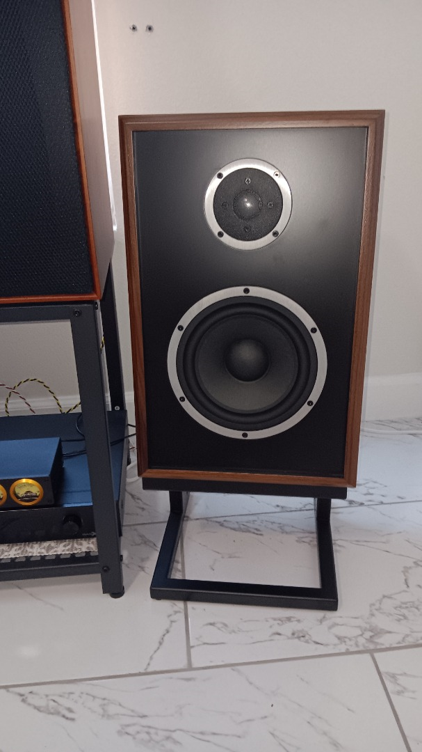 Customer Reviews: KLH Model Three (English Walnut) Pair of vintage ...