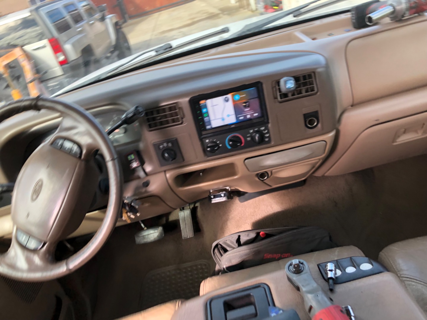 Customer Reviews: JL Audio Stealthbox® Custom-fit fiberglass enclosure ...