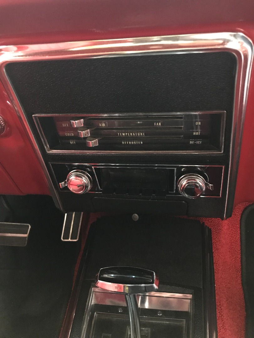 Customer Reviews: RetroSound RetroRadio M1B (Black face and buttons) AM ...