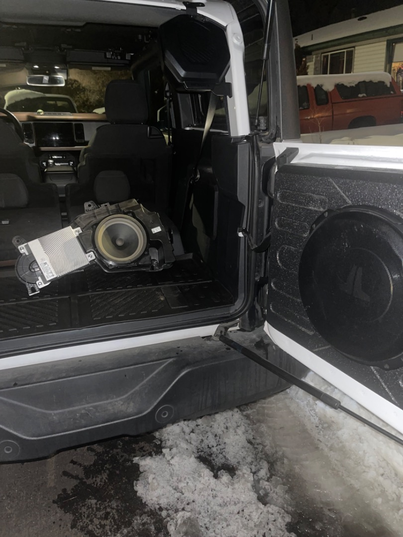 Customer Reviews: JL Audio Stealthbox® Custom-fit fiberglass enclosure ...