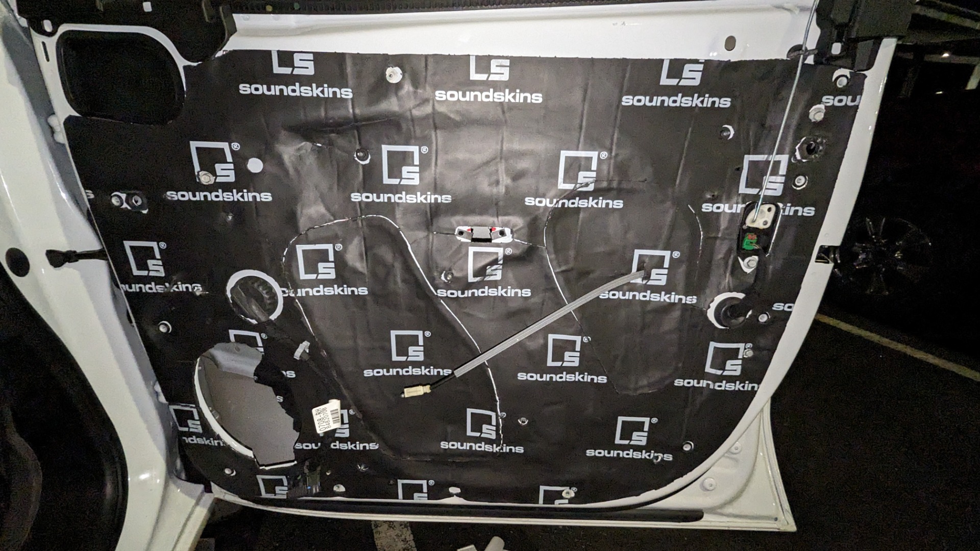 Customer Reviews: SoundSkins SSK-SILV4DRV2 4-door sound-deadening kit ...
